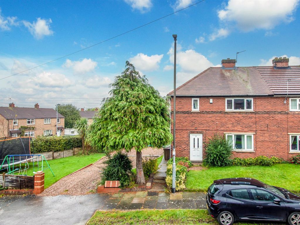 3 Bed Semi Detached House For Sale In John Carr Avenue Horbury Wf4 £