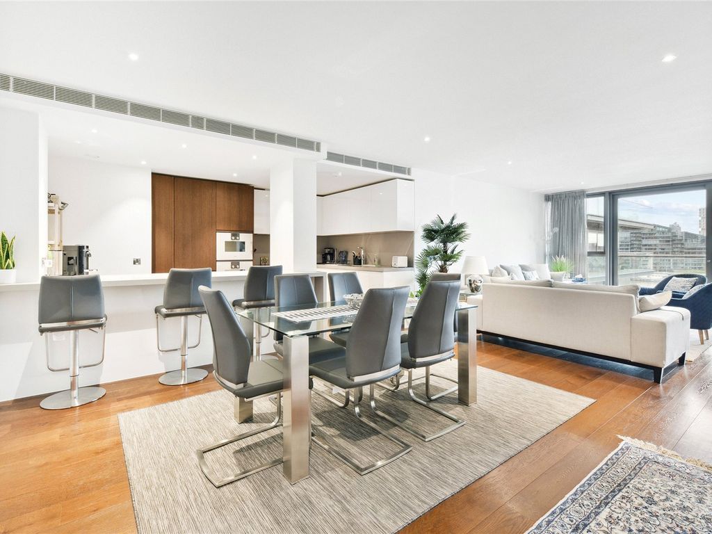 3 bed flat for sale in Waterfront Drive, Chelsea Waterfront, London ...