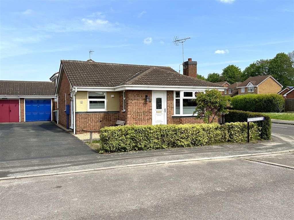 2 bed detached bungalow for sale in Honeysuckle Close, New Balderton ...