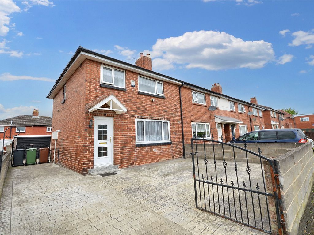 3 bed end terrace house for sale in Throstle Street, Leeds LS10, £ ...