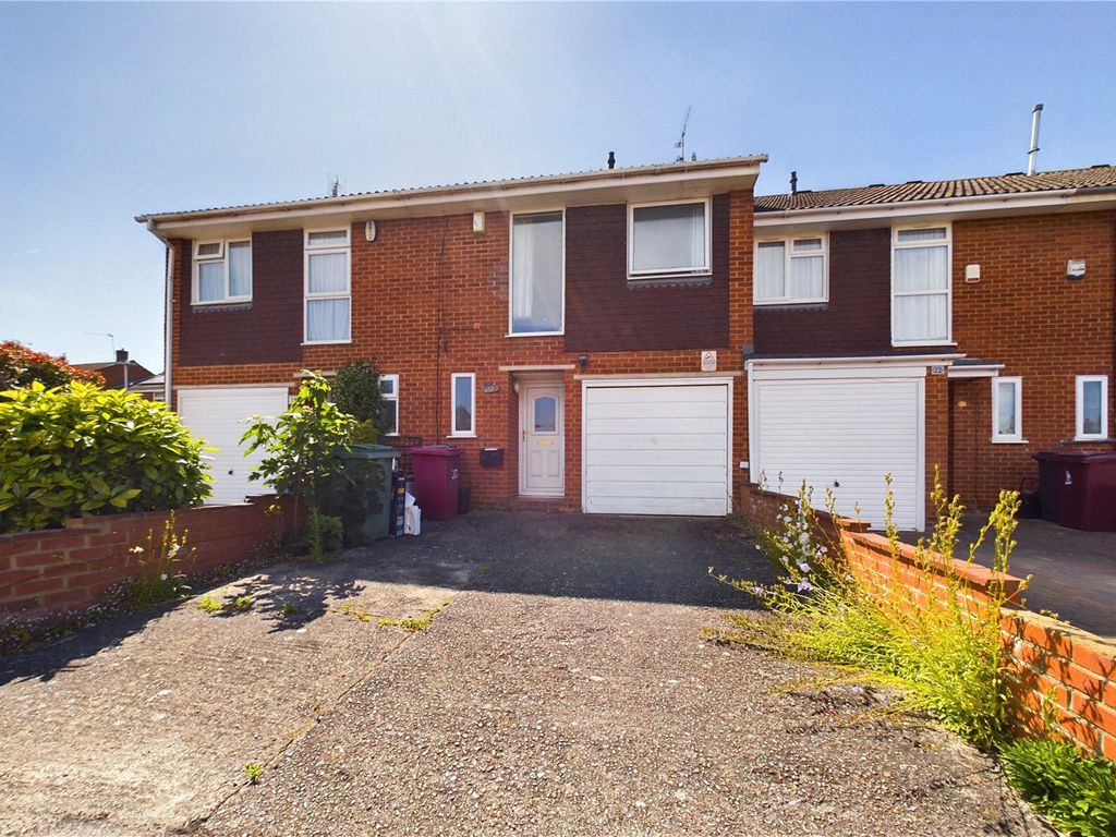 3 bed terraced house to rent in Windrush Way, Reading, Berkshire RG30 ...