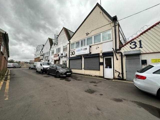Commercial property to let in Wexham Business Village, Wexham Road ...