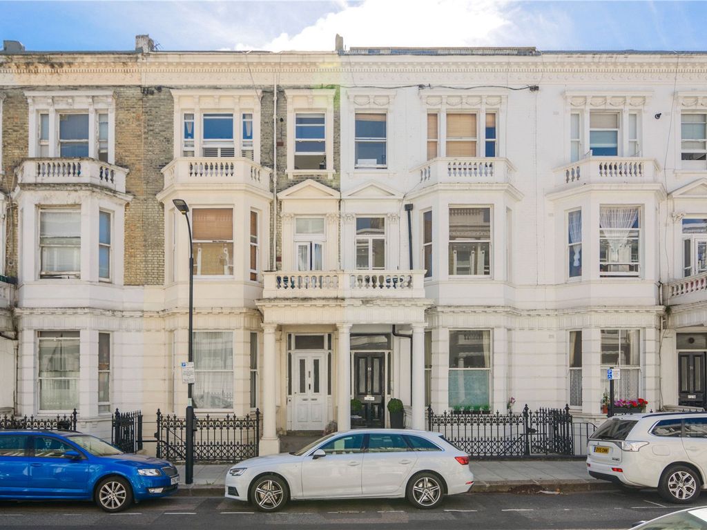 2 bed flat for sale in Perham Road, London W14 - Zoopla