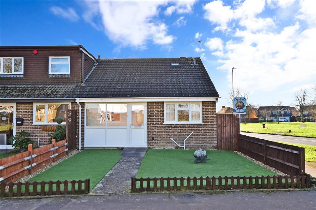 2 Bed Semi Detached Bungalow For Sale In Keats Road Poets Development