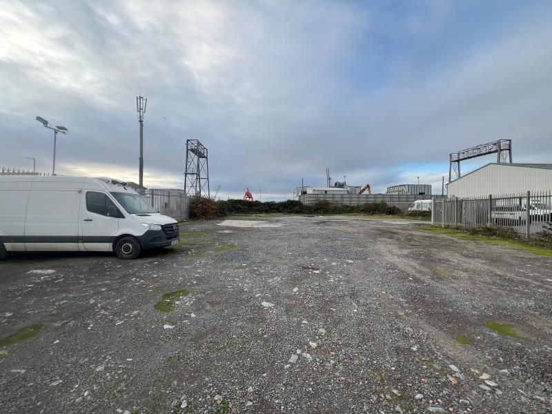 Lot, Secure Open Storage, Kings Road Ave, Avonmouth BS11, Land to let ...