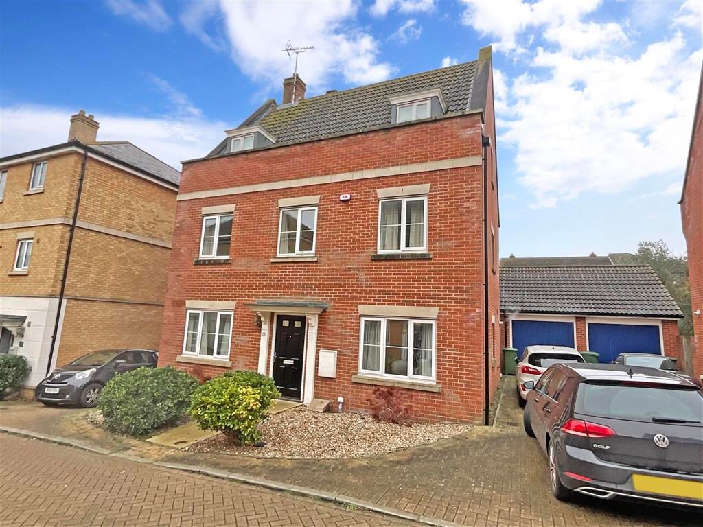 4 bed detached house for sale in College Lane, Basildon, Essex SS15 ...