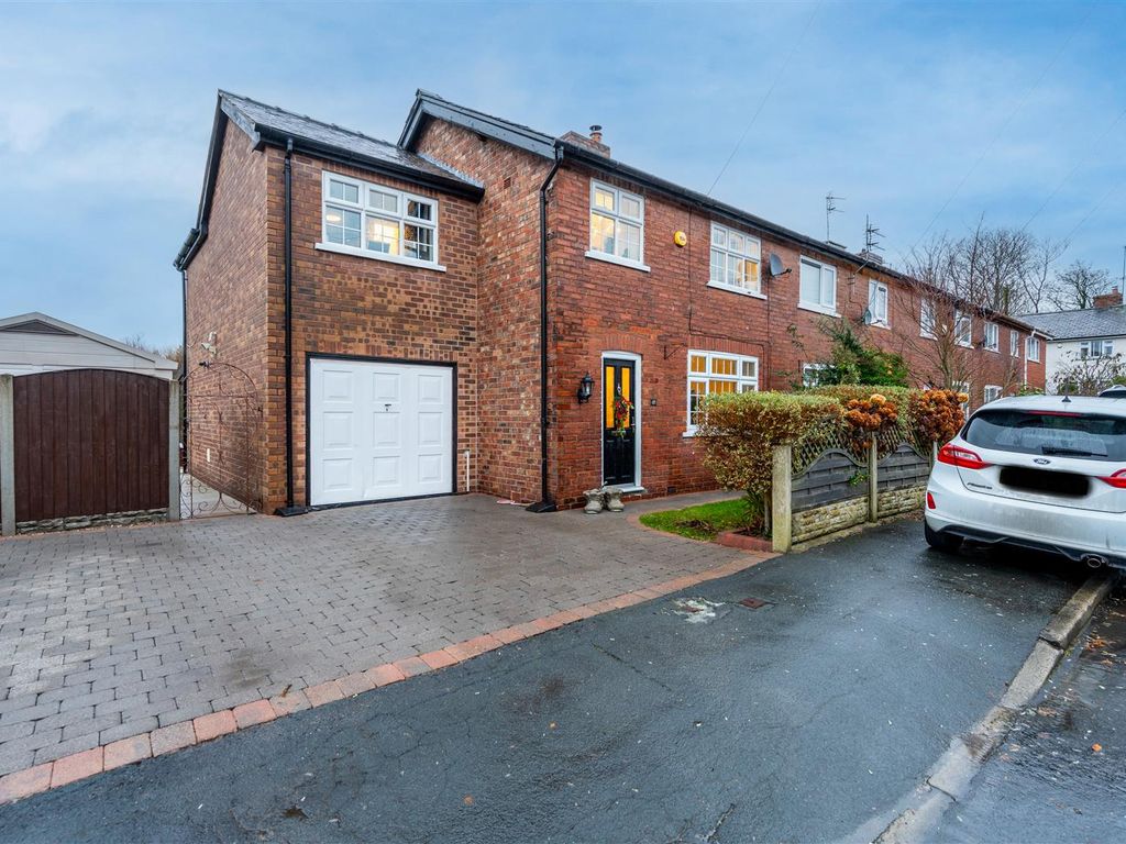4 Bed End Terrace House For Sale In Eden Avenue Rainford St Helens