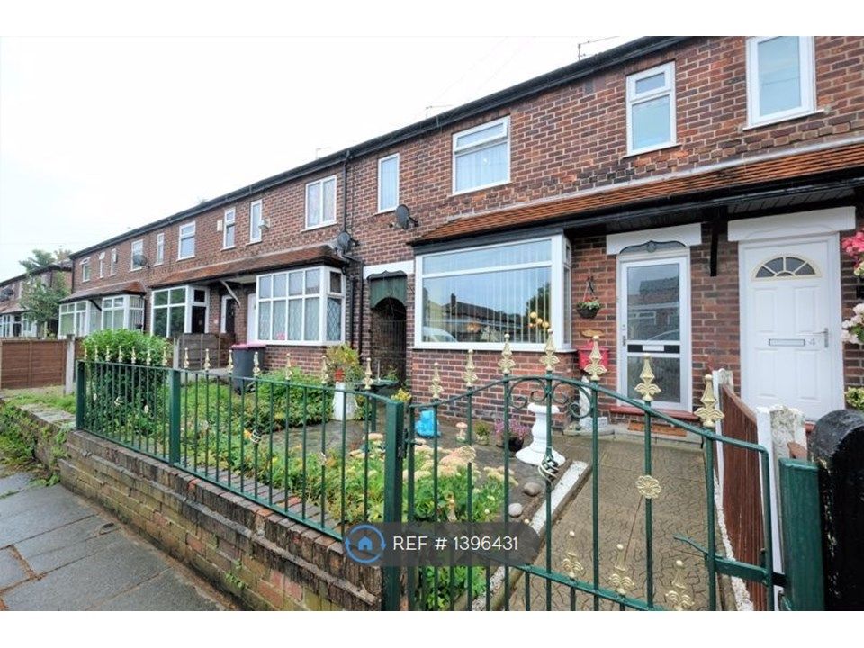 3 Bed Terraced House To Rent In Bradburn Street Eccles Manchester M30