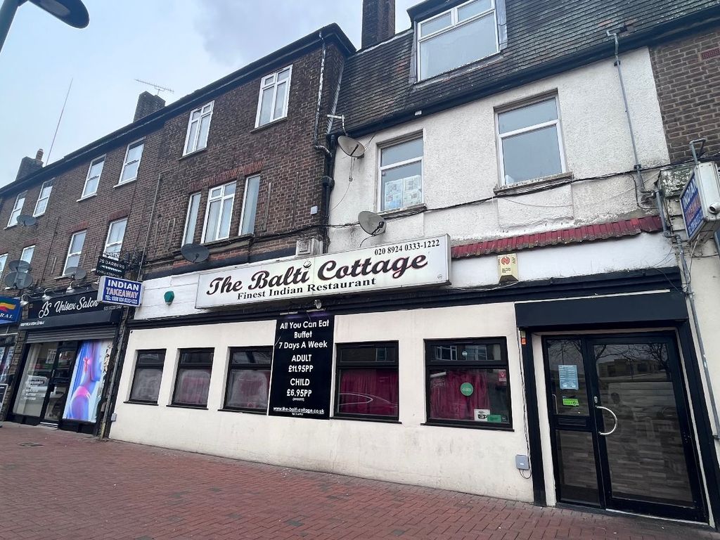 Restaurant/cafe to let in Goresbrook Road, Dagenham RM9 - Zoopla