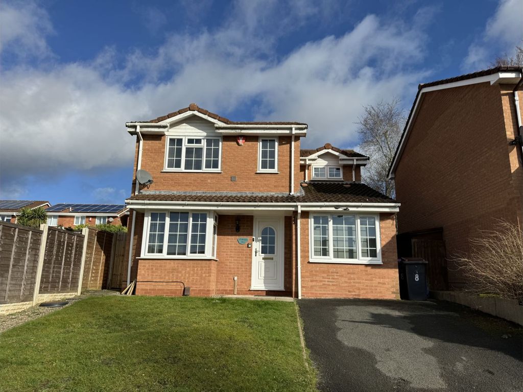 3 bed detached house for sale in Berwyn Close, Telford TF3, £290,000 ...
