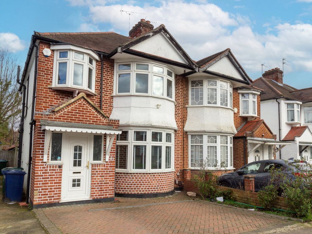 3 Bed Semi Detached House For Sale In Brook Avenue Edgware Ha8 £