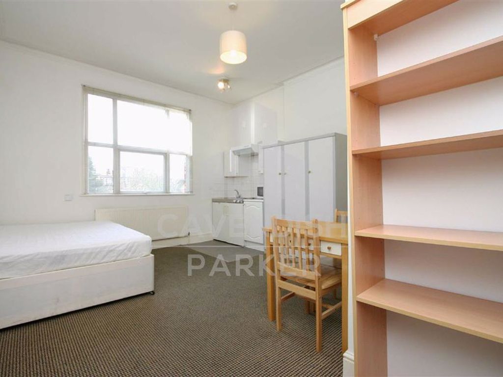Studio to rent in Manstone Road, Kilburn, London NW2 - Zoopla