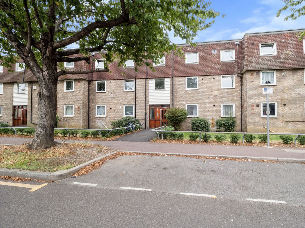 1 bed flat for sale in Church Street, Dagenham RM10 - Zoopla
