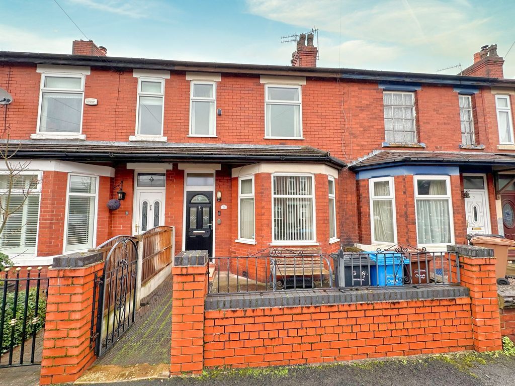 3 bed terraced house for sale in Alexandra Grove, Irlam M44, £195,000 ...