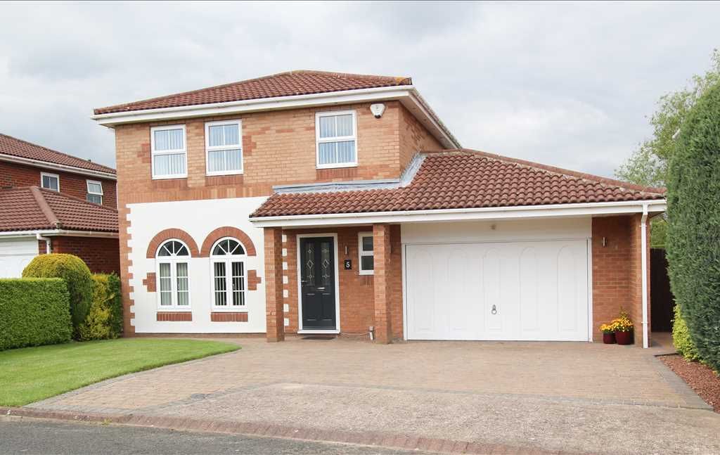 4 Bed Detached House For Sale In Windsor Court Northburn Park