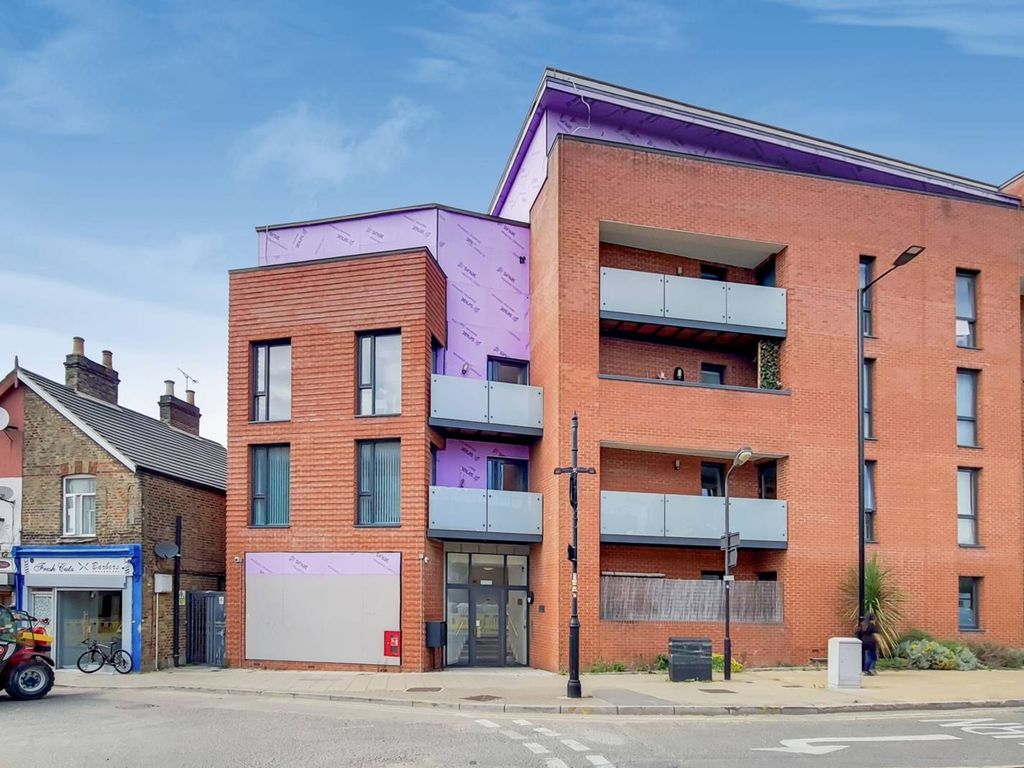 1 bed flat to rent in Canning Road, Harrow Weald, Harrow HA3, £1,600 ...