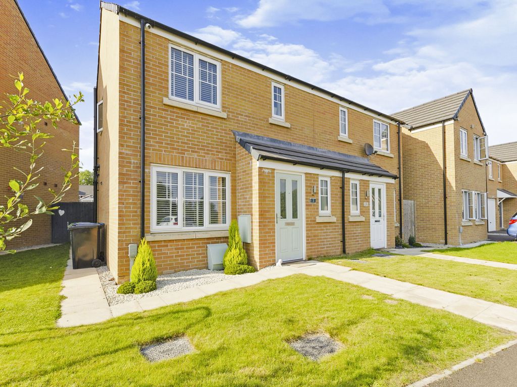 3 Bed Semi Detached House For Sale In Bowden Green Drive Leigh Wn7