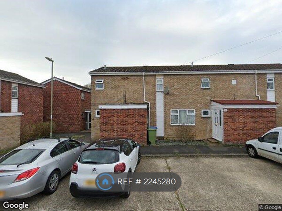 3 bed semi-detached house to rent in Belvoir Close, Fareham PO16, £ ...