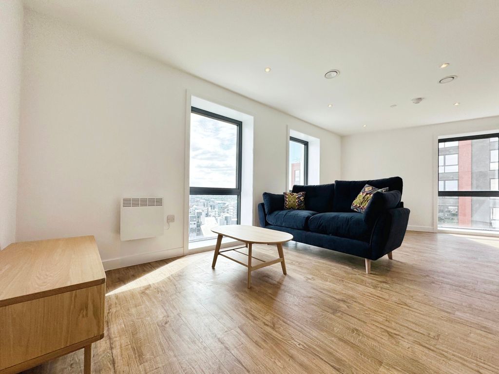 1 bed flat to rent in Phoenix, Leeds LS9, £1,000 pcm - Zoopla