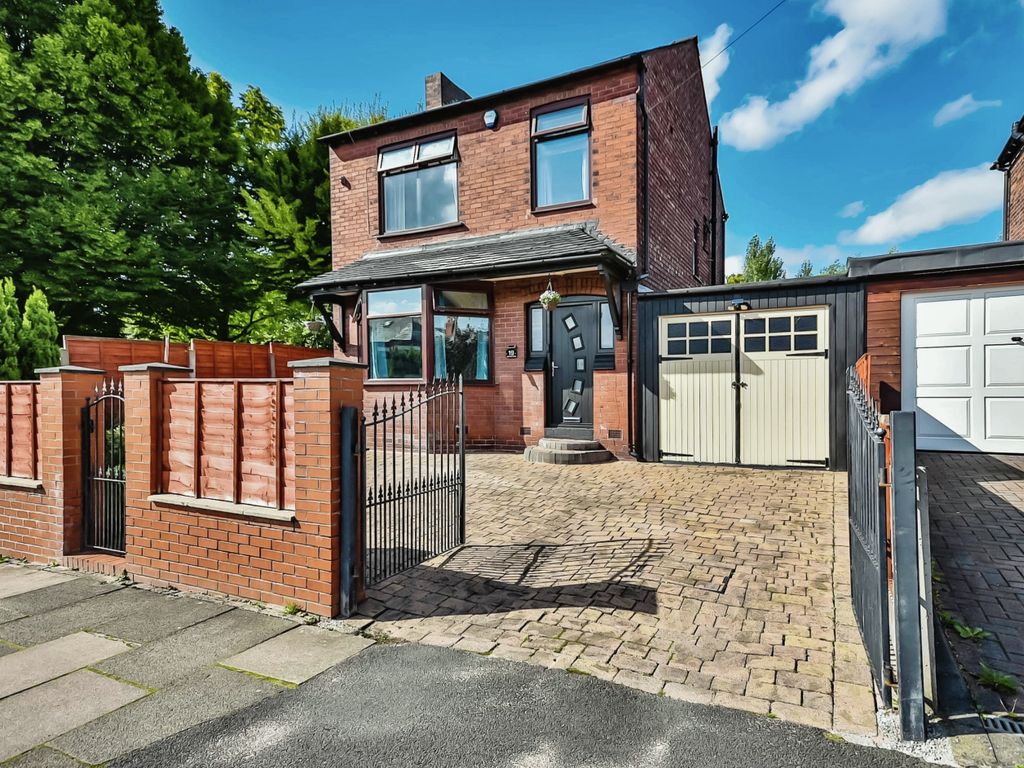 3 Bed Detached House For Sale In Light Oaks Road Salford M6 £325 000