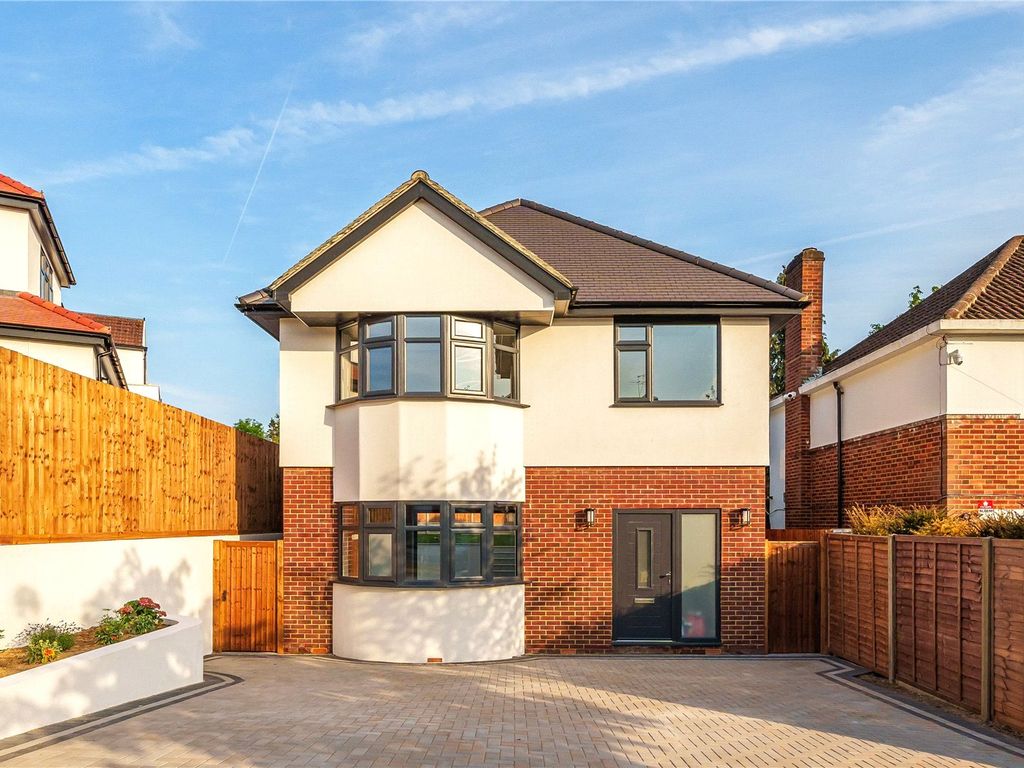 3 bed detached house to rent in Monkfrith Way, Southgate, London N14, £ ...