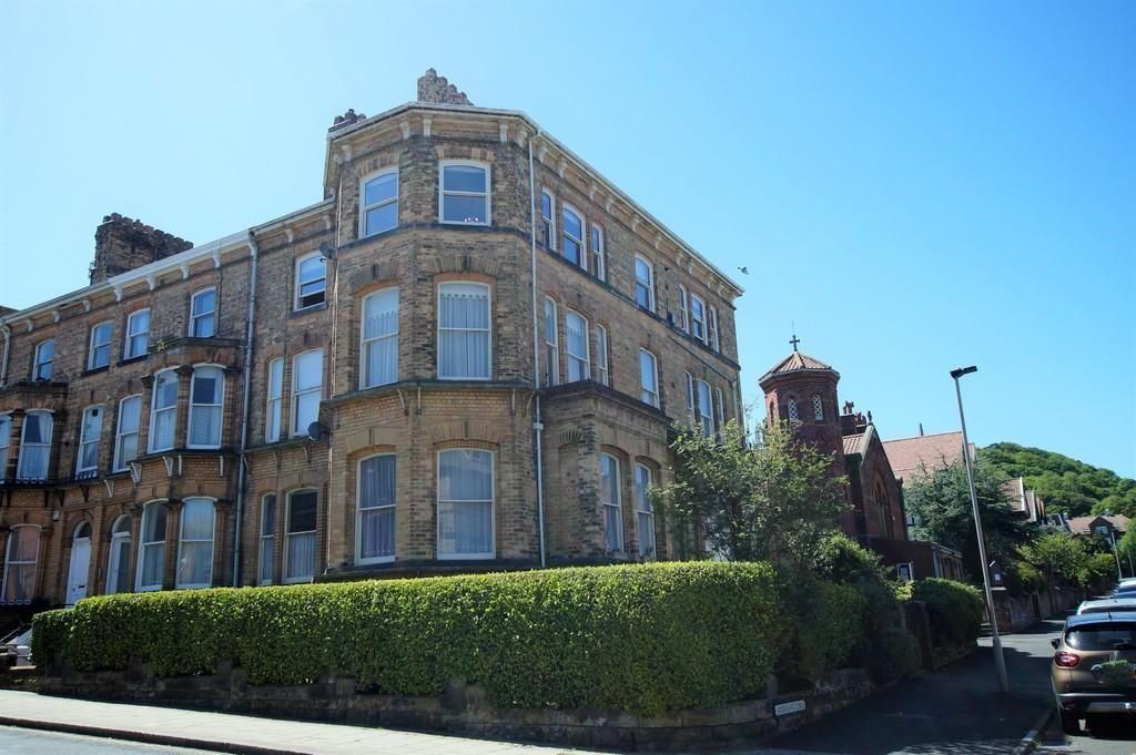 3 bed flat for sale in Avenue Victoria, Scarborough YO11, £300,000 - Zoopla