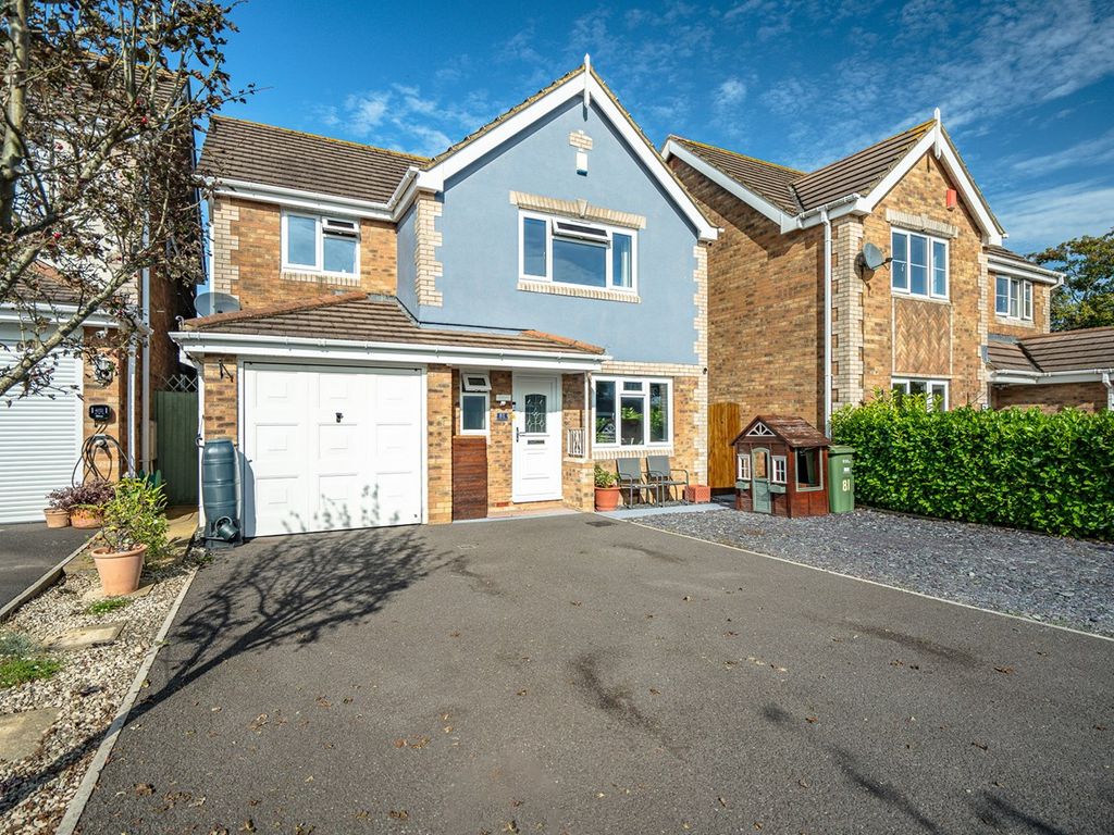 4 Bed Detached House For Sale In Bluebell Road Wick St Lawrence