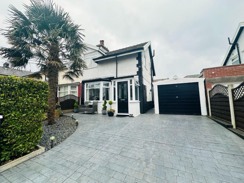 3 bed semi-detached house for sale in Carleton Road, Colne BB8, £ ...