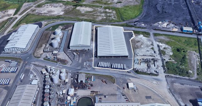 Industrial to let in Warehouse No 23, King George Dock, Hull, East ...
