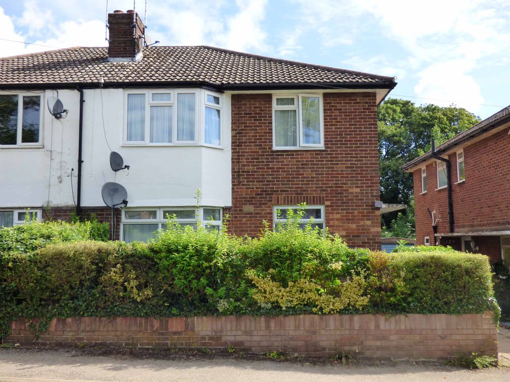 2 bed maisonette to rent in Tolgate Court, London Road, Dunstable LU6 ...