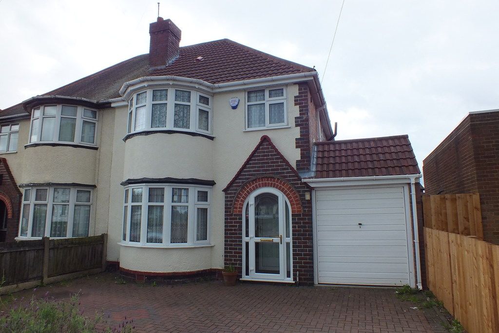 3 Bed Semi Detached House To Rent In Moor End Lane Erdington