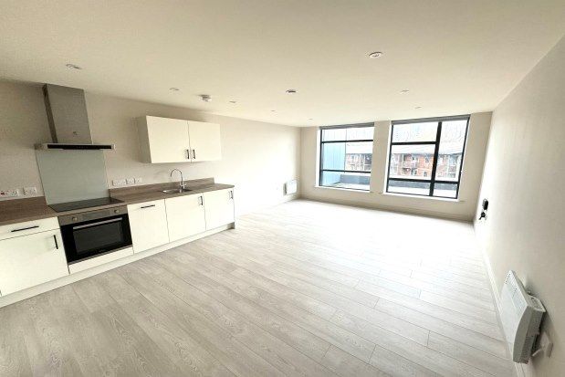 1 bed flat to rent in North Street, Leeds LS2, £850 pcm - Zoopla