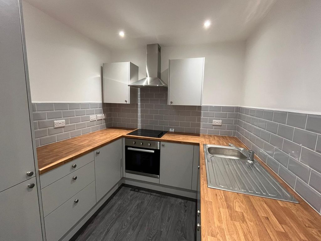 1 bed flat to rent in Apartment 104, Balm Road, Leeds LS10 - Zoopla