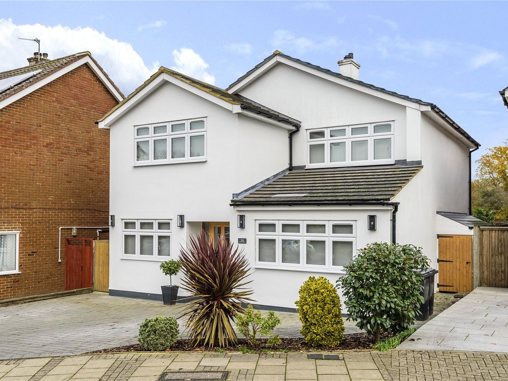 4 bed detached house for sale in Keston Gardens, Keston BR2 - Zoopla