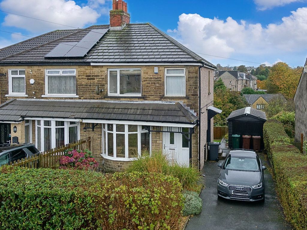 3 Bed Semi Detached House For Sale In Southmere Oval Bradford West