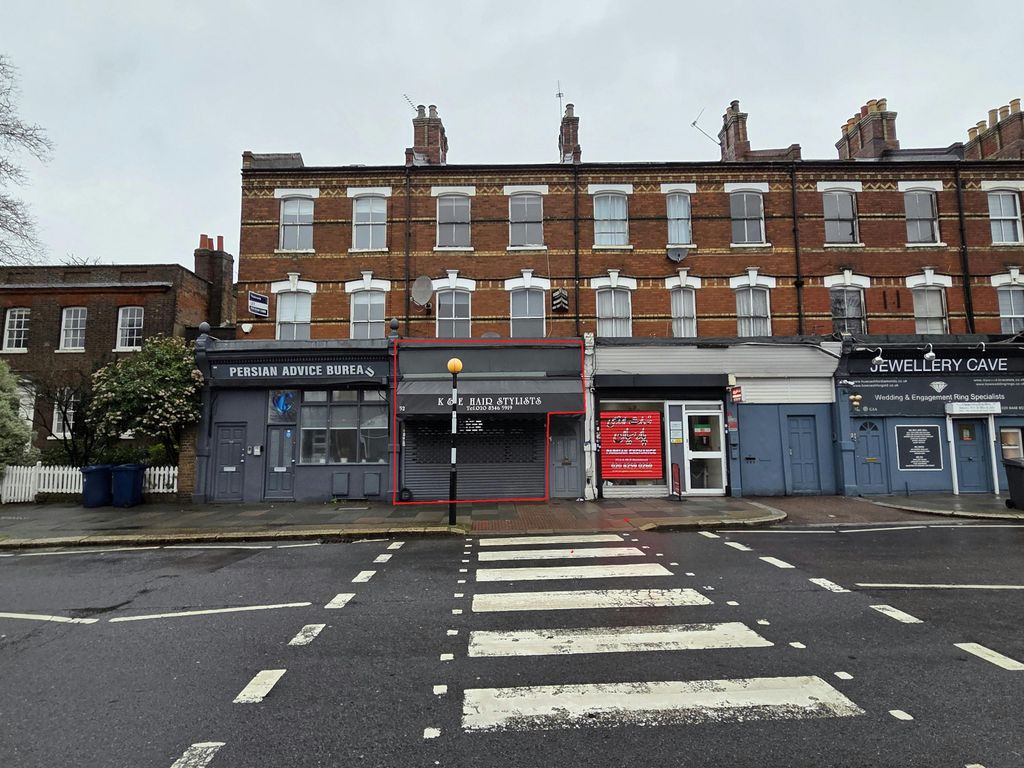 52 Hendon Lane, London N3, Retail premises to let, £25,000 pa - Zoopla