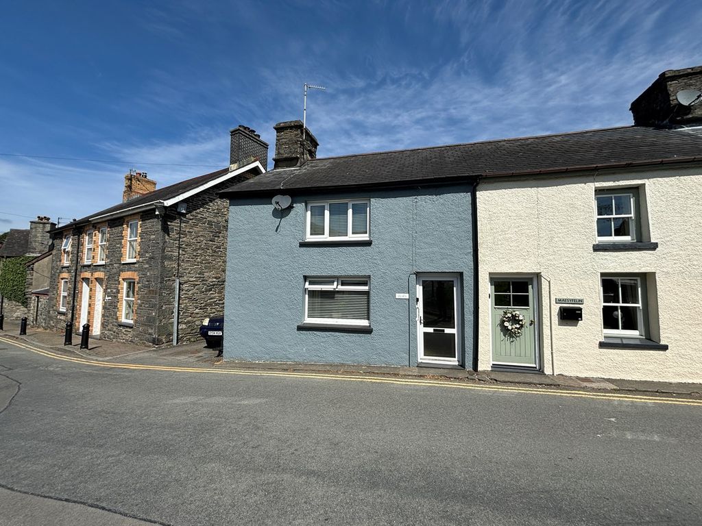 2 bed end terrace house for sale in Pentre, Tregaron SY25, £119,000 ...