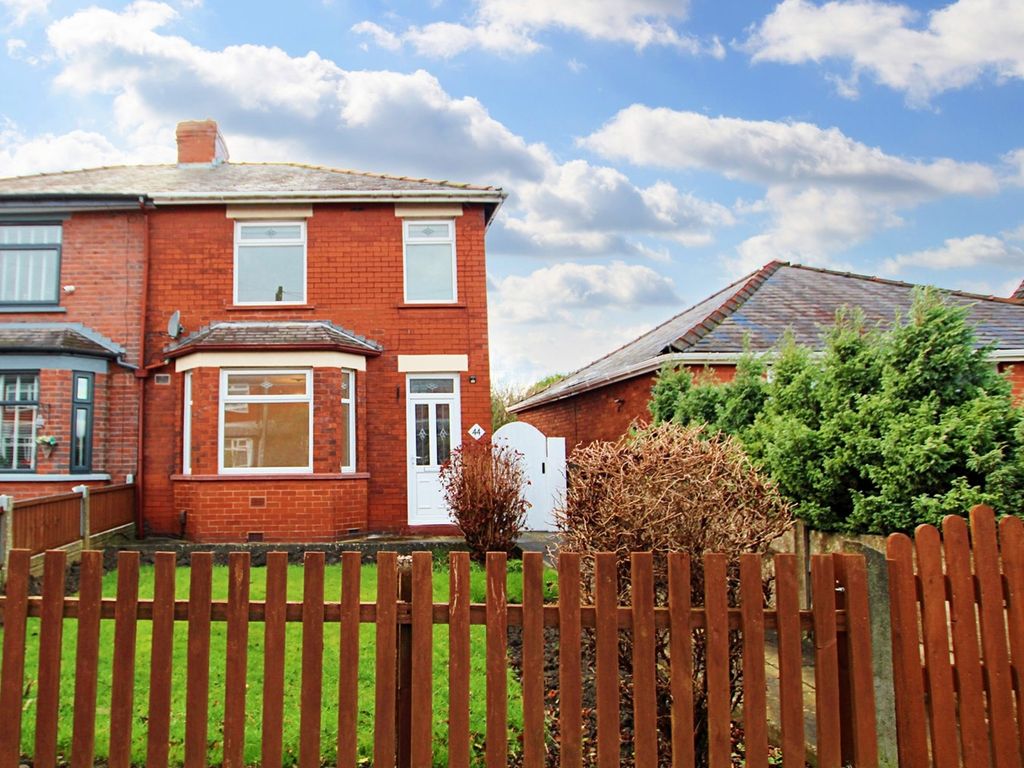 3 Bed Semi Detached House For Sale In Windsor Road Ashton In