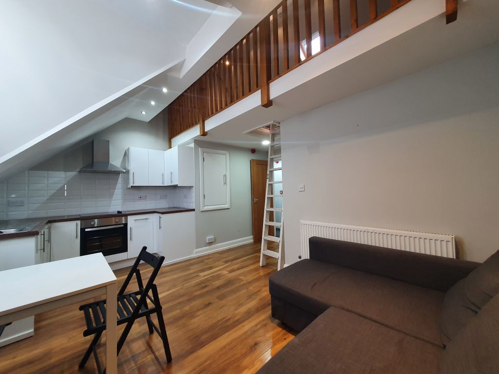 1 bed flat to rent in Ferry Road, Cardiff Bay CF11 - Zoopla