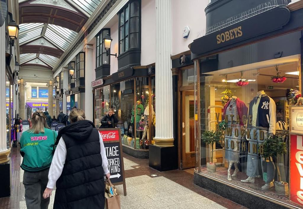Retail premises to let in 6-7 The Arcade, Bristol, City Of Bristol BS1 ...