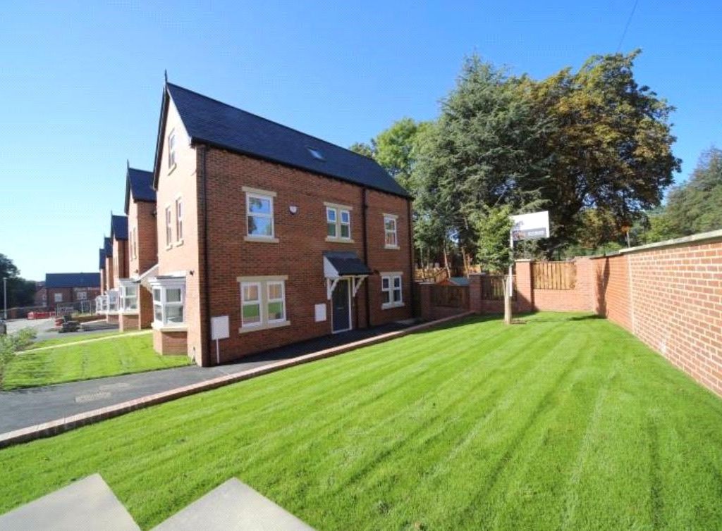 4 bed semi-detached house for sale in Maple Chase, Leeds, West ...