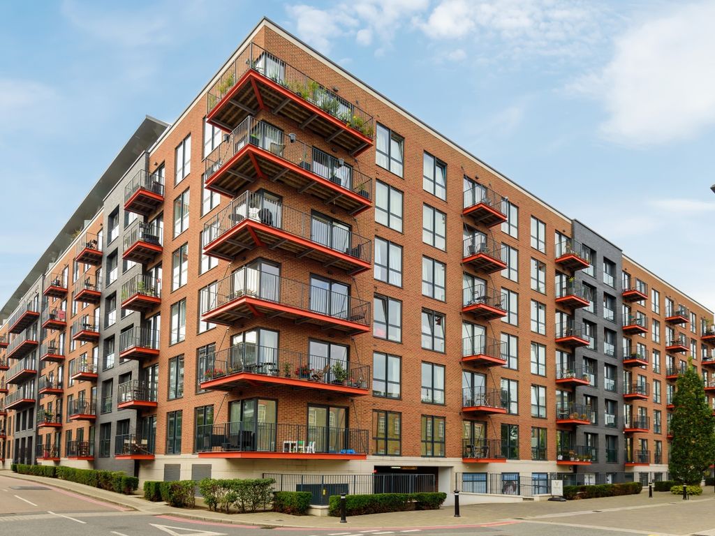 2 bed flat for sale in Major Draper Street, London SE18 - Zoopla