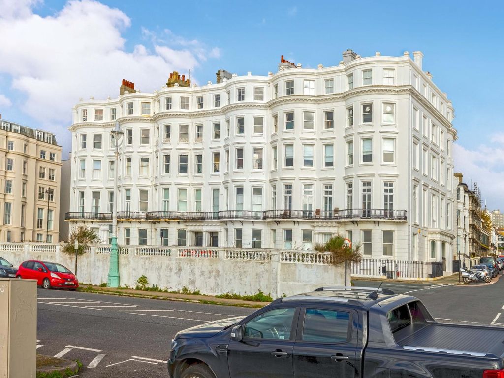 Studio to rent in Clarendon Terrace, Brighton BN2, £1,100 pcm - Zoopla