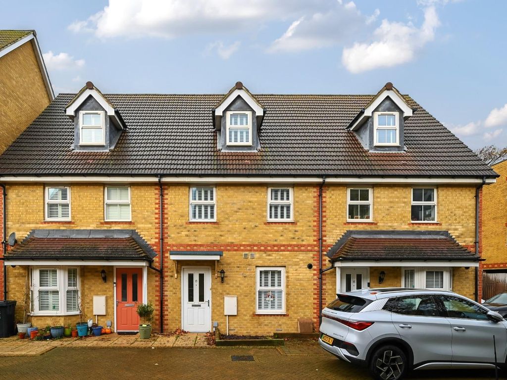 4 bed property for sale in Portslade Mews, Portslade, Brighton BN41, £ ...