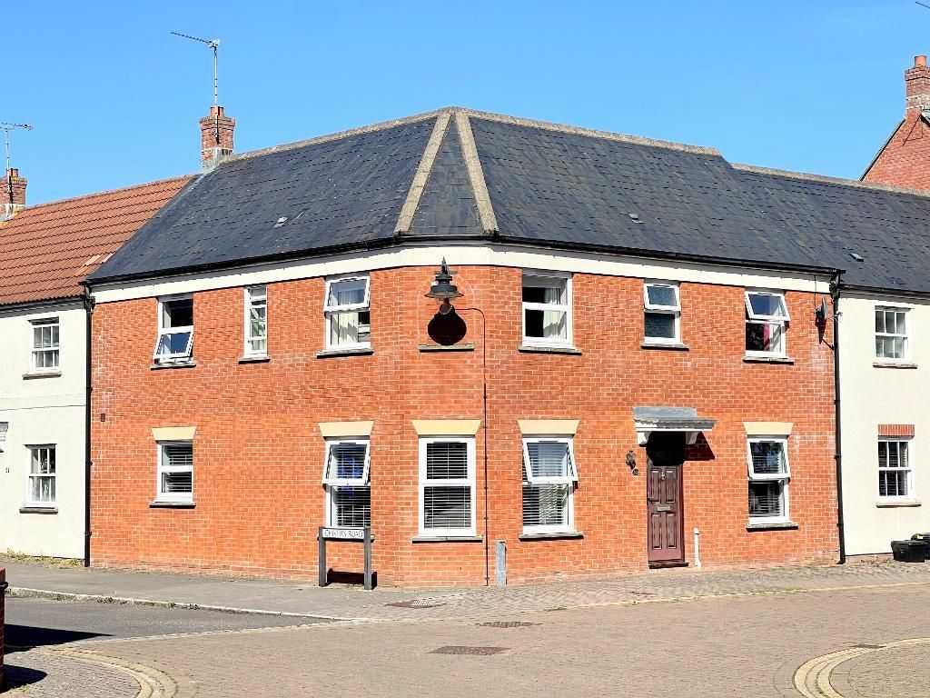 4 bed terraced house for sale in Chivers Road, Devizes, Wiltshire SN10 ...