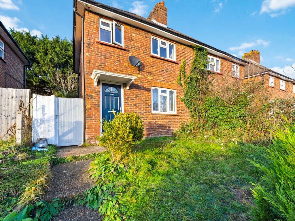 2 bed property for sale in Southway, Guildford GU2 - Zoopla