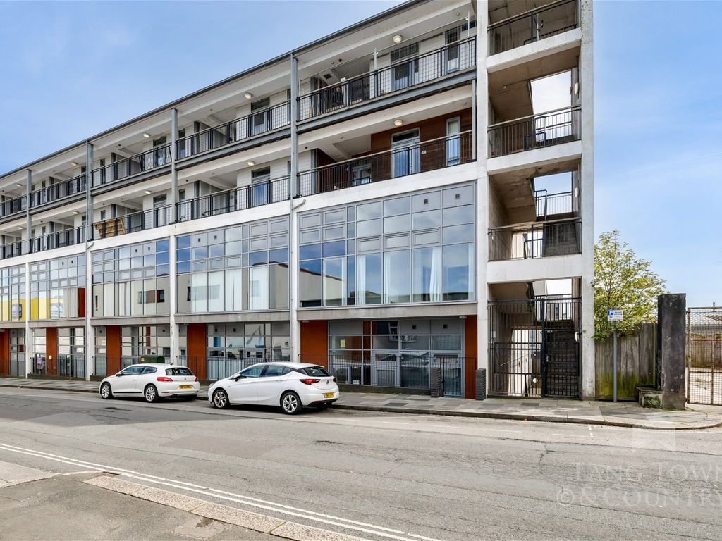 2 bed flat for sale in George Place, Millbay, Plymouth PL1 - Zoopla