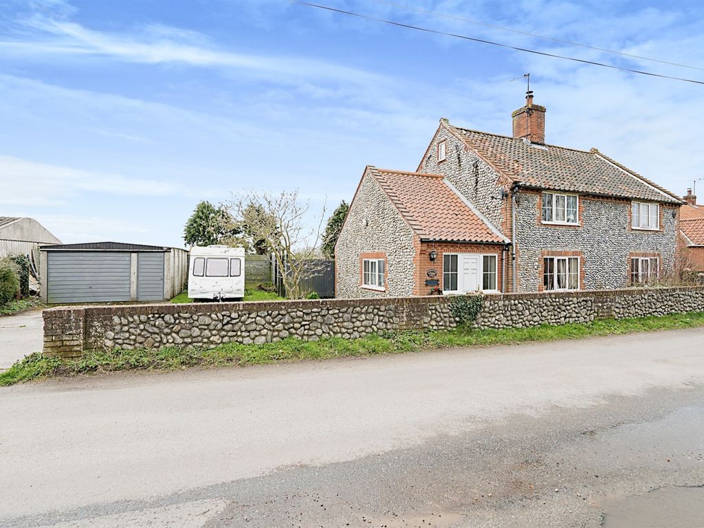 3 bed detached house for sale in Chequers Road, Gresham, Norwich NR11 ...