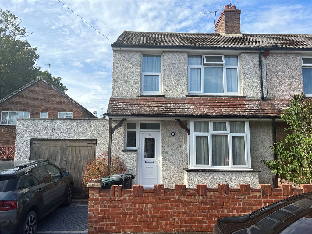 3 bed semi-detached house for sale in Carleton Road, Dartford DA1 - Zoopla