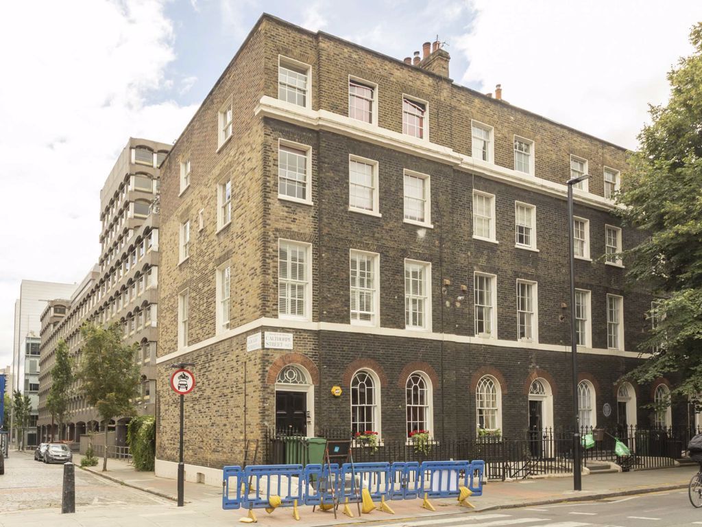 1 bed flat for sale in Calthorpe Street, London WC1X - Zoopla